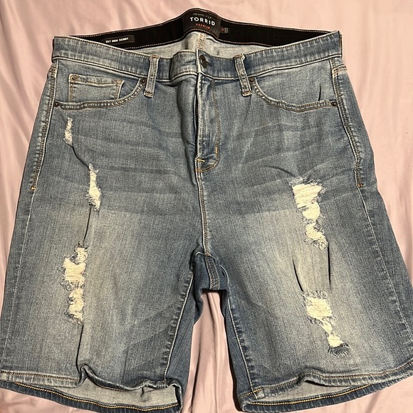 torrid | Shorts | Torrid Shorts | Poshmark